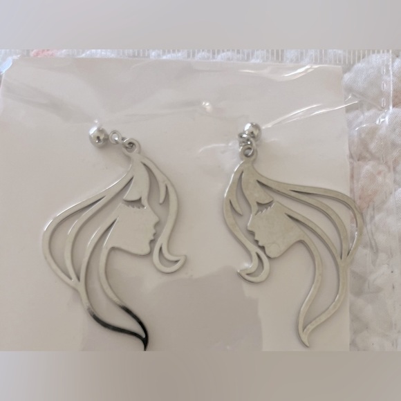 Jewelry | Silhouette Earrings Silver Tone Brand New | Poshmark